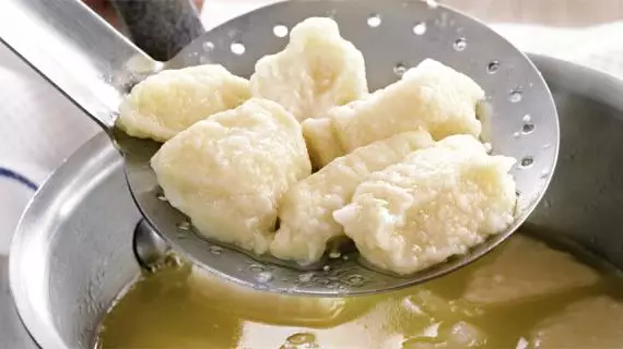 Classic tamad dumplings, step-by-step recipe na may mga larawan