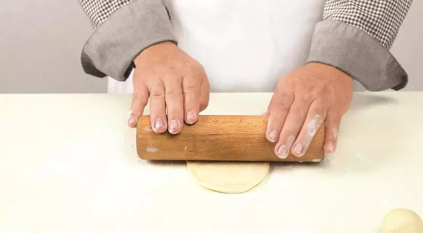 Foto-Kochen Rezept: Gebratene Pasteten mit Kartoffeln auf Kefir, Schritt Nr. 5