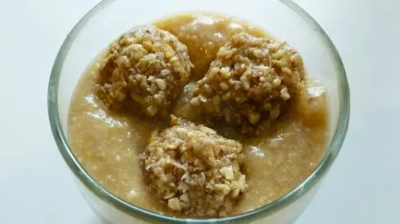 Stores avec boules de biscuits, recette pas à pas avec photos