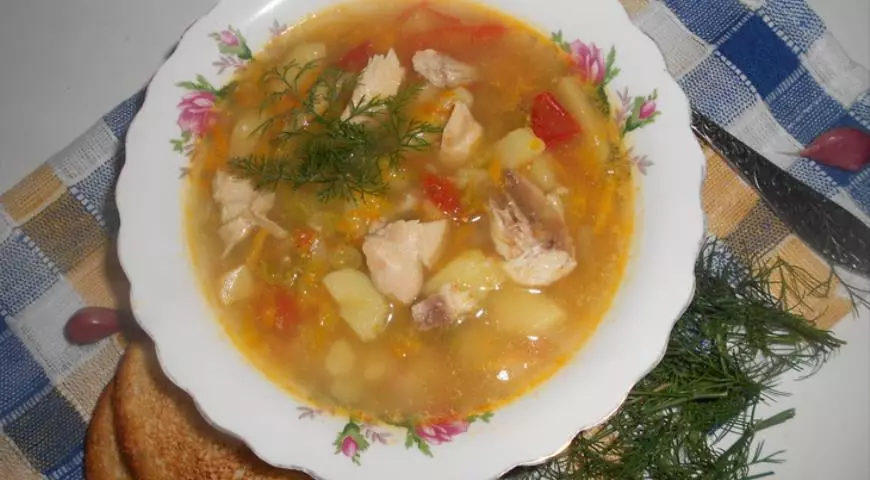 Sopa de guisante con croutons