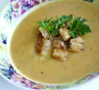 Гарохавы суп-пюрэ з алівамі