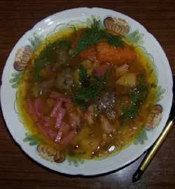 Pea súpa með reyktum og kabachkoe kavíar