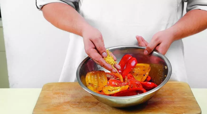 Saham Resep Memasak Foto: Salad Sayuran Goreng Dengan Rempah-rempah, Langkah Nomor 6