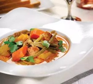 Goulash na agwa, Ntụziaka nzọụkwụ na foto