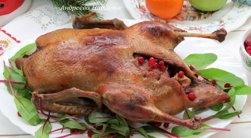 Photo Cooking Recipe: Duck with Apples and Barberry, Step number 7
