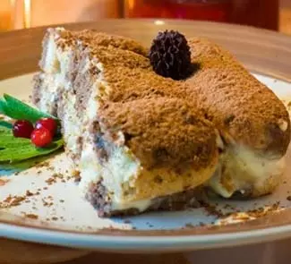 Filty! (Uphudingi wase-Italy ngokususelwa kuTiramisu)