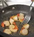 Stock fotó főzés recept: karfiol leves fésűkagyló, lépésszám 3