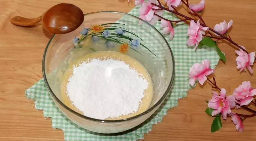 Foto de la preparación de la receta: culichina (pask) con crema naranja, paso número 6