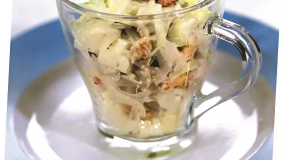 Salad Saldorf, resep langkah-langkah kanthi foto
