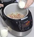 Foto da preparação da receita: Beefstrogen com Champignons em um fogão lento, passo №4