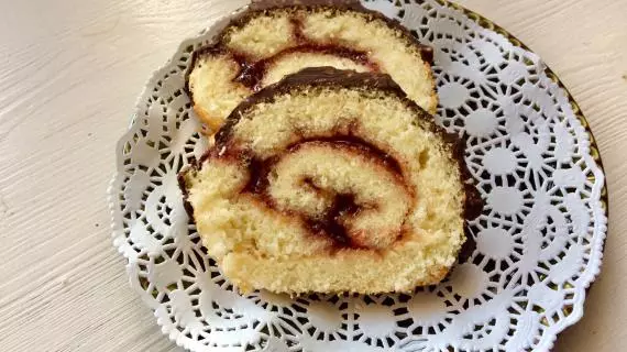 Rollo de galletas, receta paso a paso con fotos