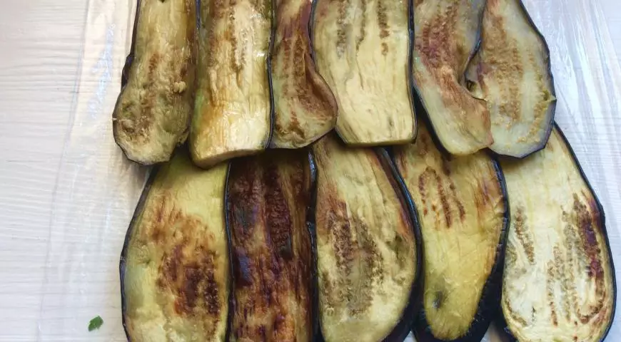 Photo Cooking Recipe: Lean Role from Eggplant, Step No. 3