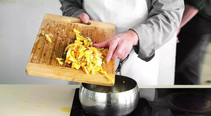 Foto matlagning Recept: Honung namngivning med apelsiner och citroner, steg nummer 3
