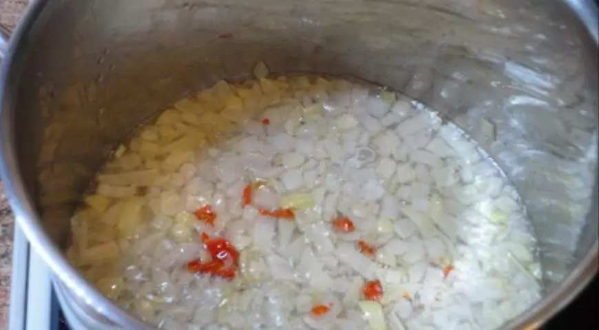 Recipe Cooking Photo: Tuscan Bread Soup, Step No. 1