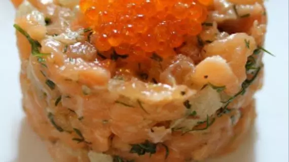 Salona New Year Tartar Salmon bi Grapefruit (Recipe for 4 kes), Recipe Step-by-gav bi wêneyan