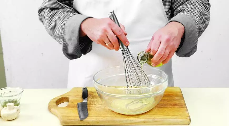 Stock Photo Kochen Rezept: Fleischsalat, Schritt Nummer 1