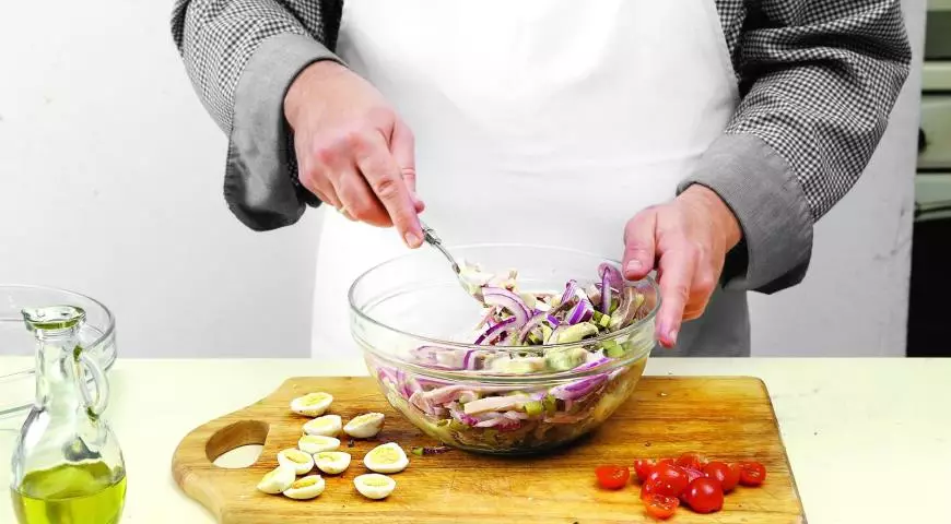 Stock Photo Kochen Rezept: Fleischsalat, Schritt Nummer 4