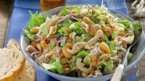 Salad Ayam lan Kacang Salad, resep-resep langkah-langkah karo foto