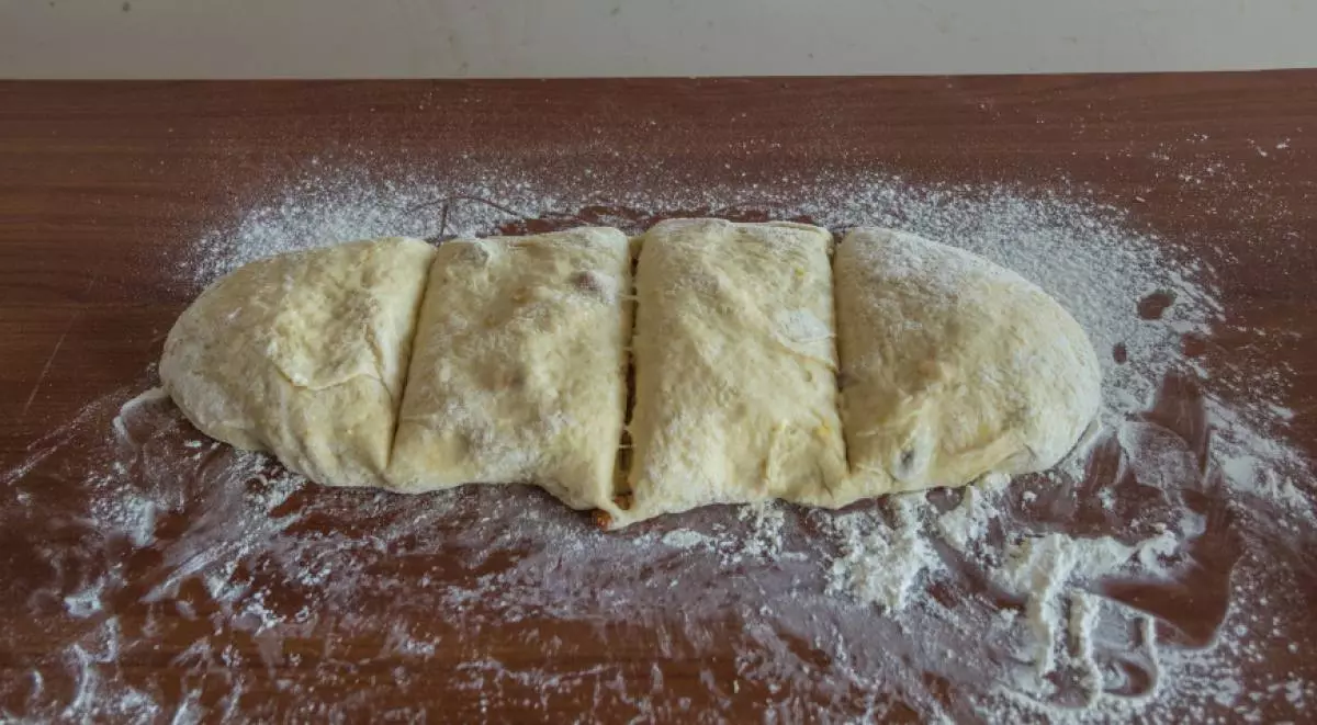 Stock foto Recepta de cuina: dormitori taronja amb ametlles, pas número 5