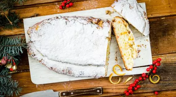 Battaglia di ricotta con frutta secca, ricetta passo-passo con le foto