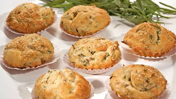 Cupcakes με Cilantro και Tarkhun, συνταγή βήμα προς βήμα με φωτογραφίες