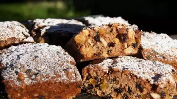 Mazurka, Schrëtt-Bype Schrëtt Rezept mat Fotoen