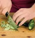 Wêneyê amadekirina Recipe: Salad bi ziman û apple, gav 2
