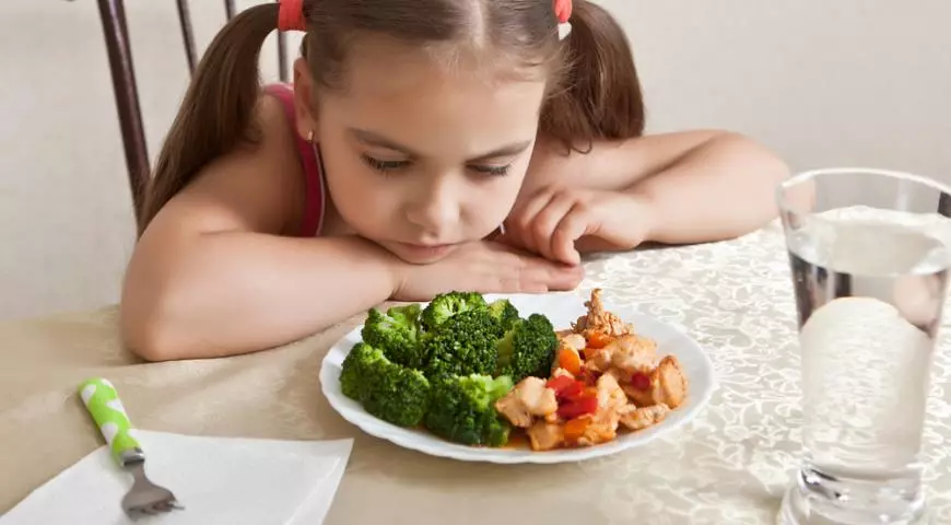 Kapusta: Co zrobić dzieciom jej jadu. 10 głównych wskazówek