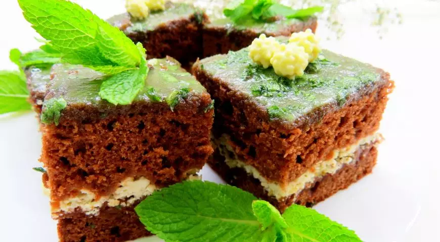 Chocolate Mint Browns, samm-sammult retsept fotodega