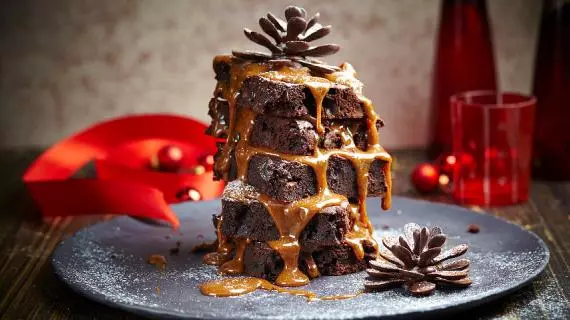 Tarçınlı Brownie, Elma ve Tarihler, Fotoğraflarla Adım Adım Tarif