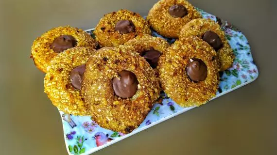 Cookie rame "EyeYe mata, resep langkah-langkah kanthi foto