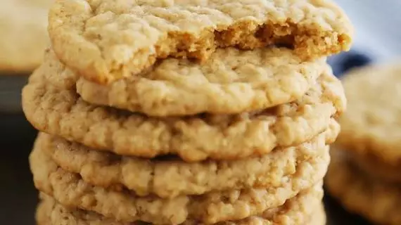 Oatmeal Piškotki s kokosom, recept za korakom s fotografijami