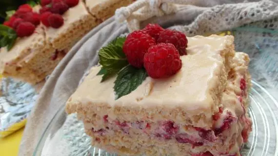 Waffle Cake with Raspberry (bêyî Paking), Recipe Step-by-Step With Photos