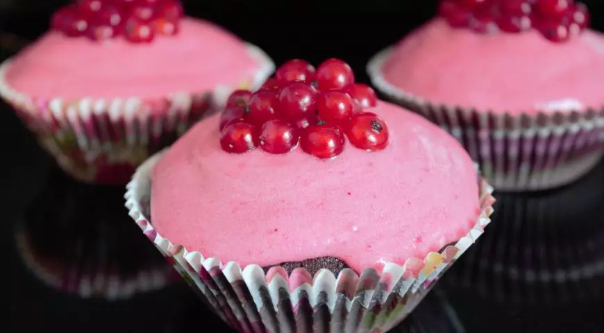 Chocolati na Red Currant