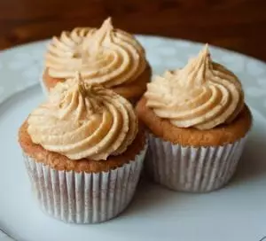 Erdnuss-Cappoxys mit Erdnusscreme, Schritt-für-Schritt-Rezept mit Foto