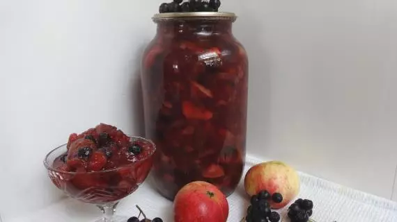 Apple 및 Black Rowan Jams, 사진이있는 단계별 조리법