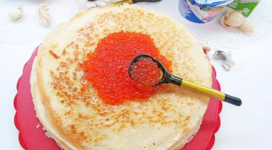 Custard ბლინები სამეფო