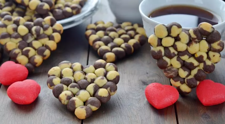 "Shortbread" širdys ", žingsnis po žingsnio receptas su nuotraukomis