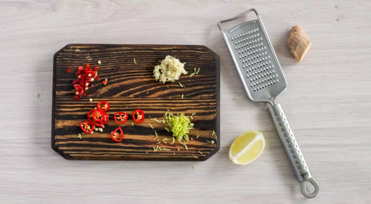 Foto gatim recetë: pizza në wheat tortille stilin aziatik, hapi nr. 1