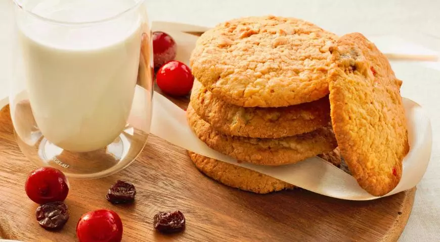 Cookies de avena con cereixa seca, receita paso a paso con fotos