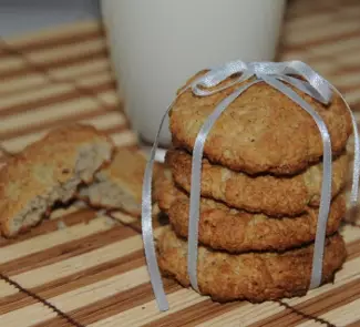 Iicookies ze-oatmeal ngeeperile, i-tick-ticpipe inyathelo ngeefoto