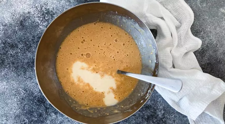 Stock Foto Recette de cuisson: Noix de coco sans gluten de la farine de coco, pas 7