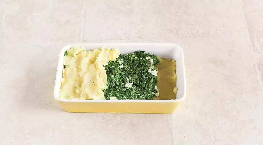 Фото пісіру рецепті: Мусака Картоп пен шпинаттан жасалған мусака, №4 қадам
