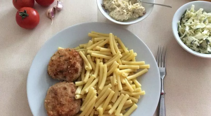 Biber ve peynirli yumuşak tavuk pirzola, fotoğraflarla adım adım tarifi