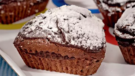 Muffins avec chocolat, recette pas à pas avec photos