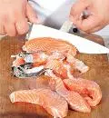 Foto esi nri: ude-ofe na Antonovka na salmon, nzọụkwụ nke 1