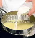 Stock Foto Cooking Recipe: Súp cá hồi lạnh với Onion Powle, Bước số 6