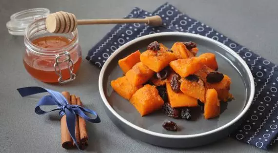 Spicy pumpkin in the oven, step-by-step recipe with photos