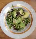 Ing piring layake salad, Kiwi lan alpukat