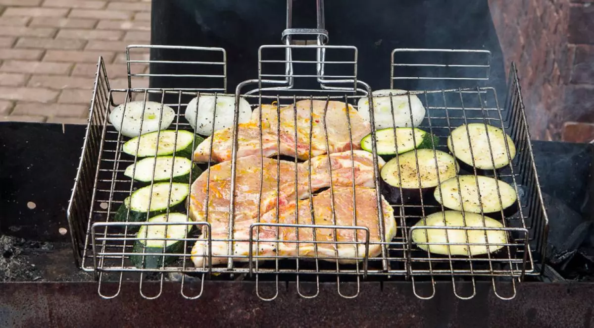 Larawan ng Recipe: Pork cutlet sa isang buto sa citrus marinade, hakbang №4